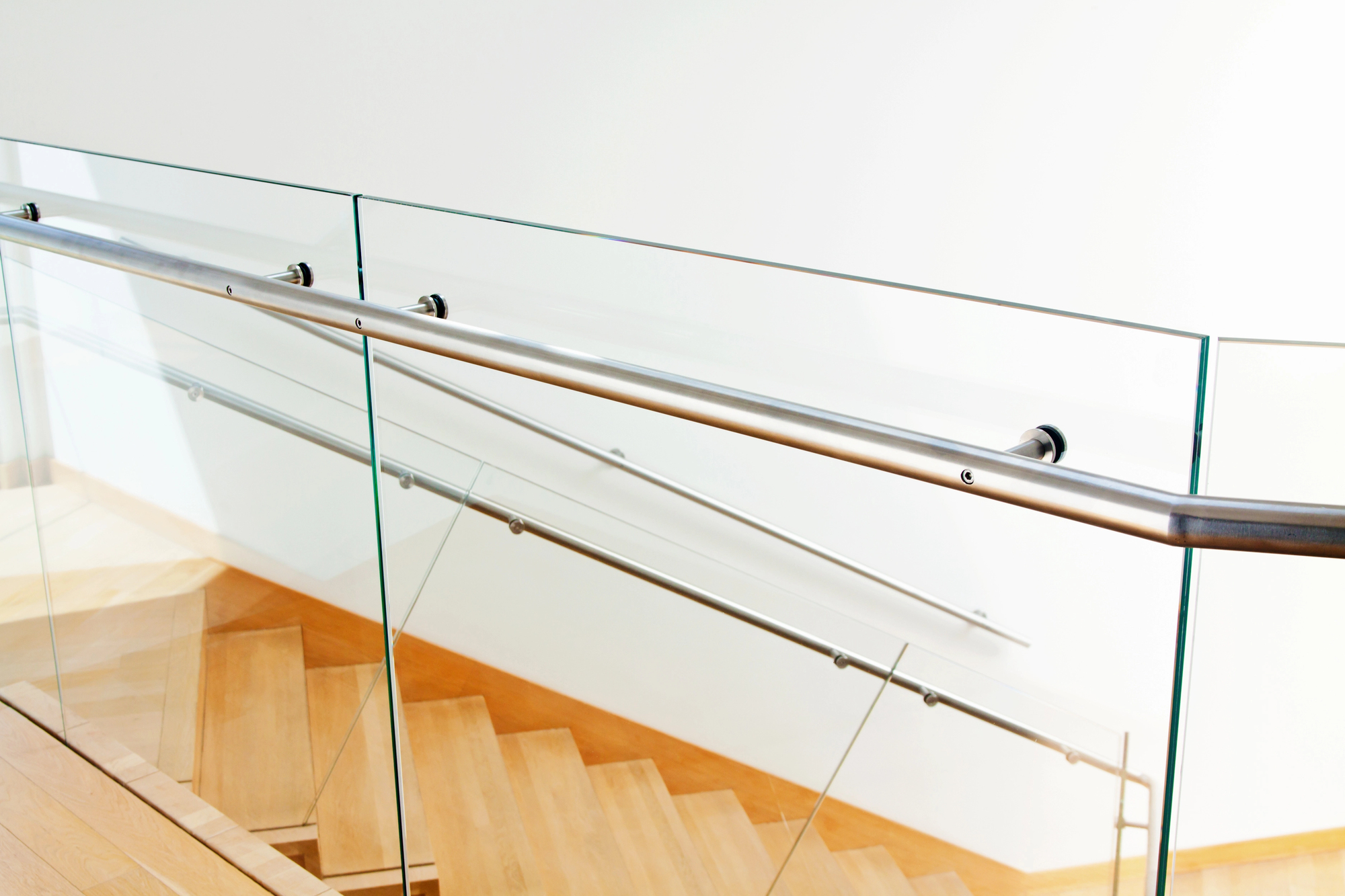 Safety Meets Style: The Practical Benefits of Glass Railings - Solar ...